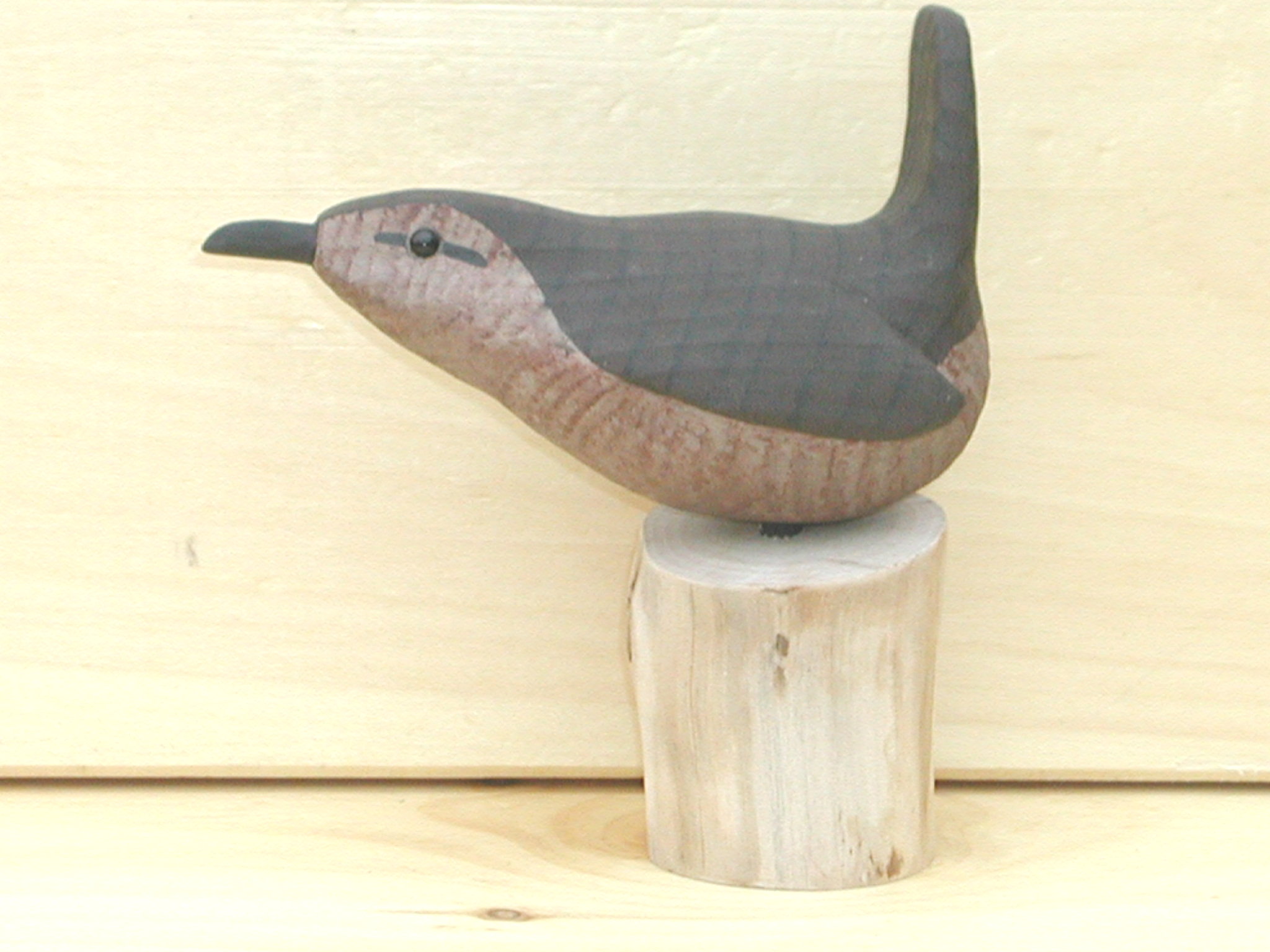 House Wren – S.R. White Carving & Son